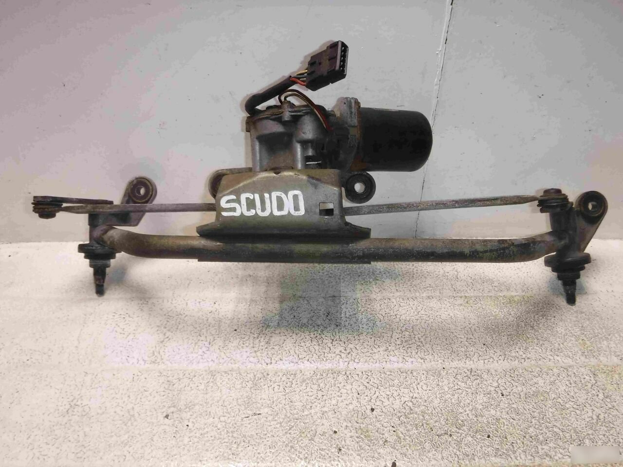 Трапеция стеклоочистителей FIAT Scudo I (1996—2007)