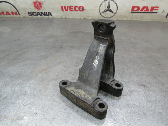 Кронштейн двигателя D2066 передний левый MAN TGA, TGS, TGX