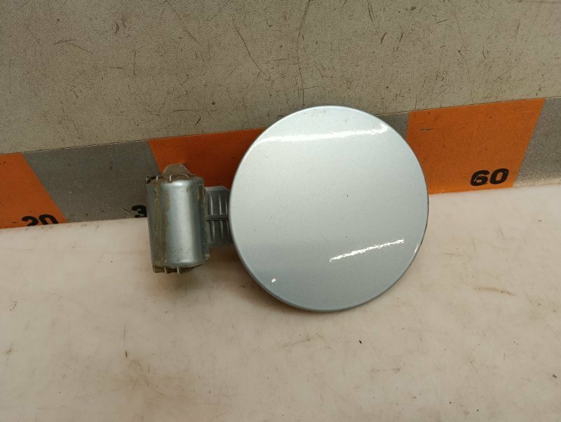 Б/У Лючок топливного бака, хэтчбек Лючок бензобака Kia Rio 2006 2, JB 368458 Hyundai-KIA арт. 695101G200