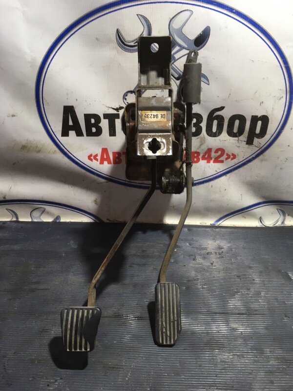 Б/У педальный узел Chevrolet Aveo 2005 T200 B12S1 12862 GENERAL MOTORS арт. 96473883