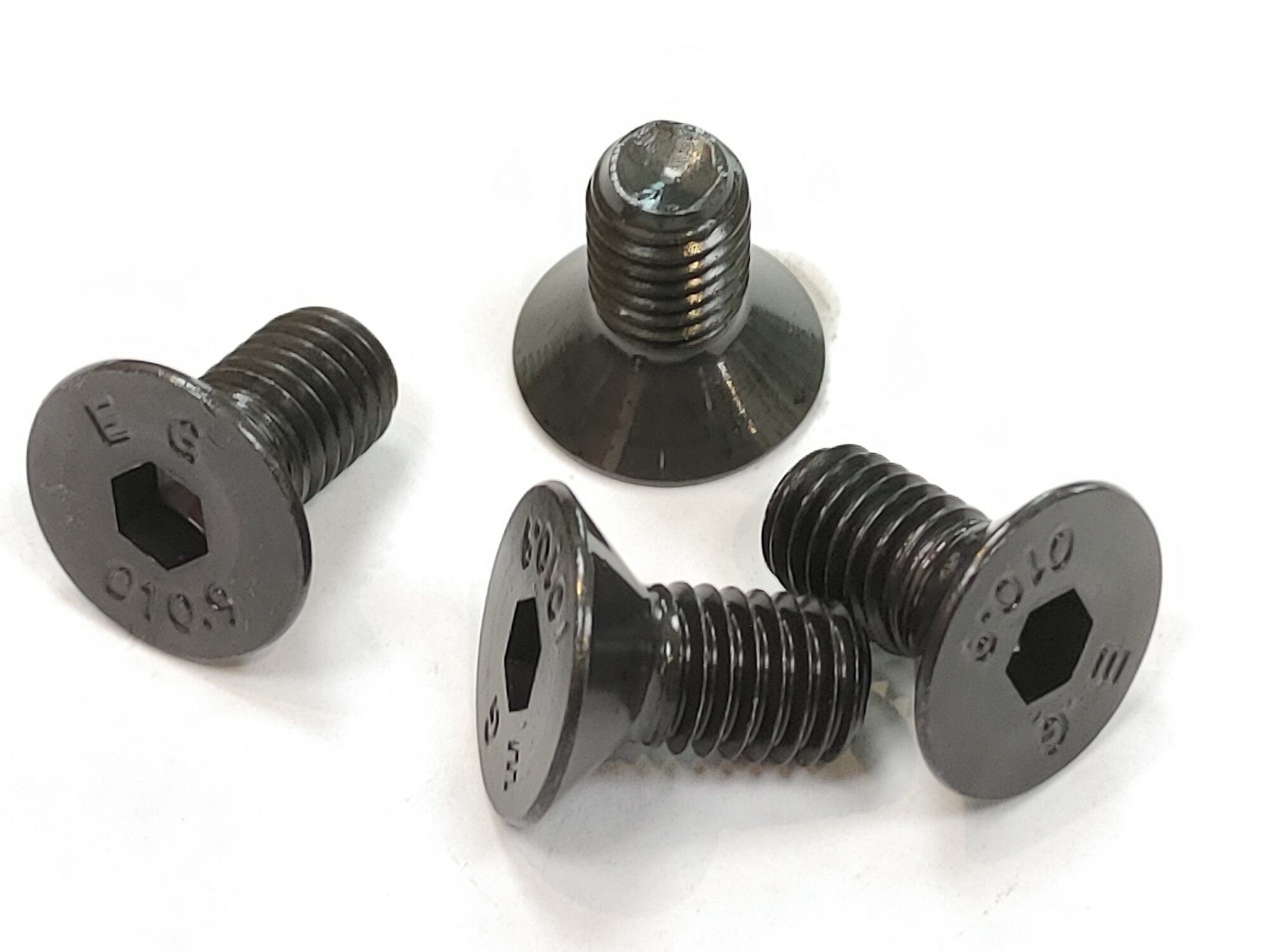 4 шт! Винт (болт) тормозного диска прочный 10.9 для автомобилей Nissan, Renault, Lada, аналог 01422S801E; 4020900QAB; 410054EA0A; 7703004128; 7703004176; 8200625076; 8200787033; BS0466, Mercedes A2204210171, Mazda 9983-10-816
