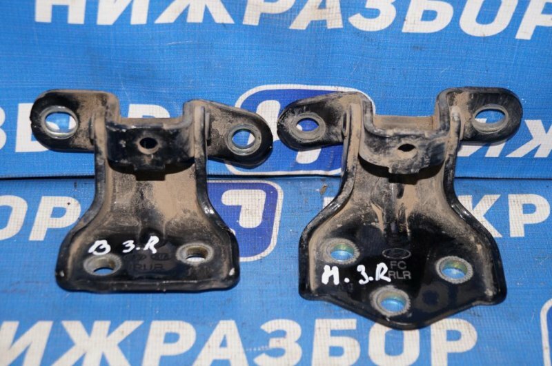 Петля двери Hyundai Matrix 1.8L (G4GB) 2005 задн. прав. (б/у)