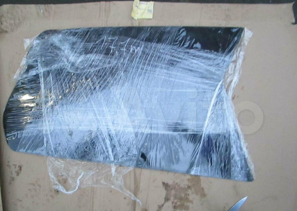 Стекло глухое Mitsubishi Space Wagon 3 2000