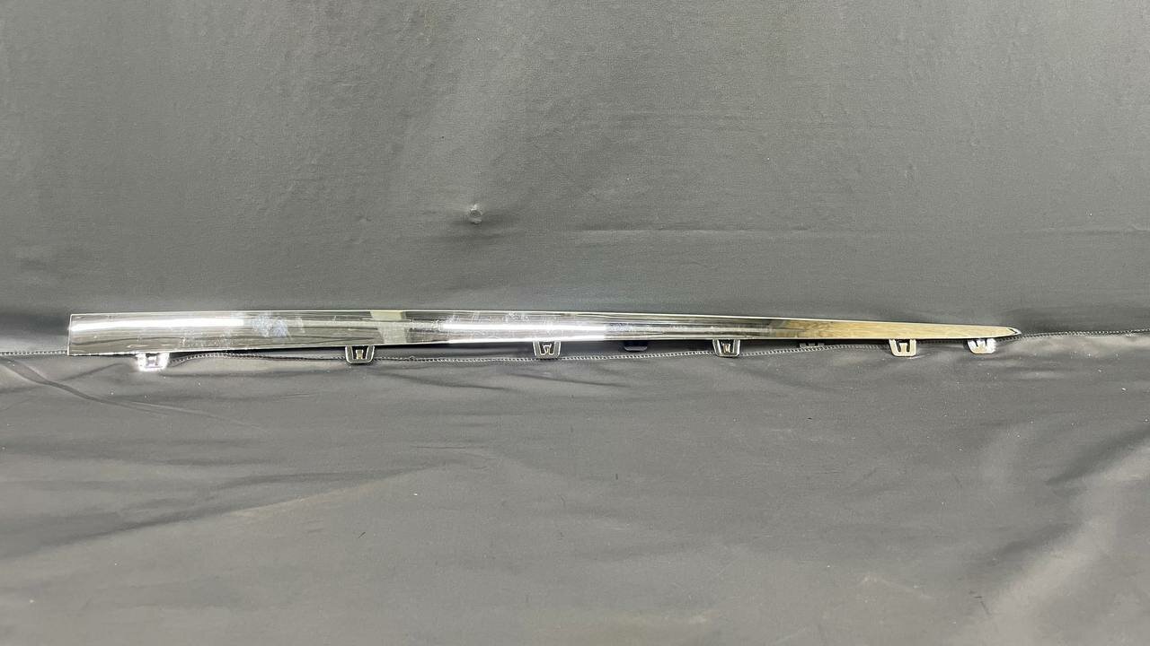 Молдинг бампера Mersedes E W213