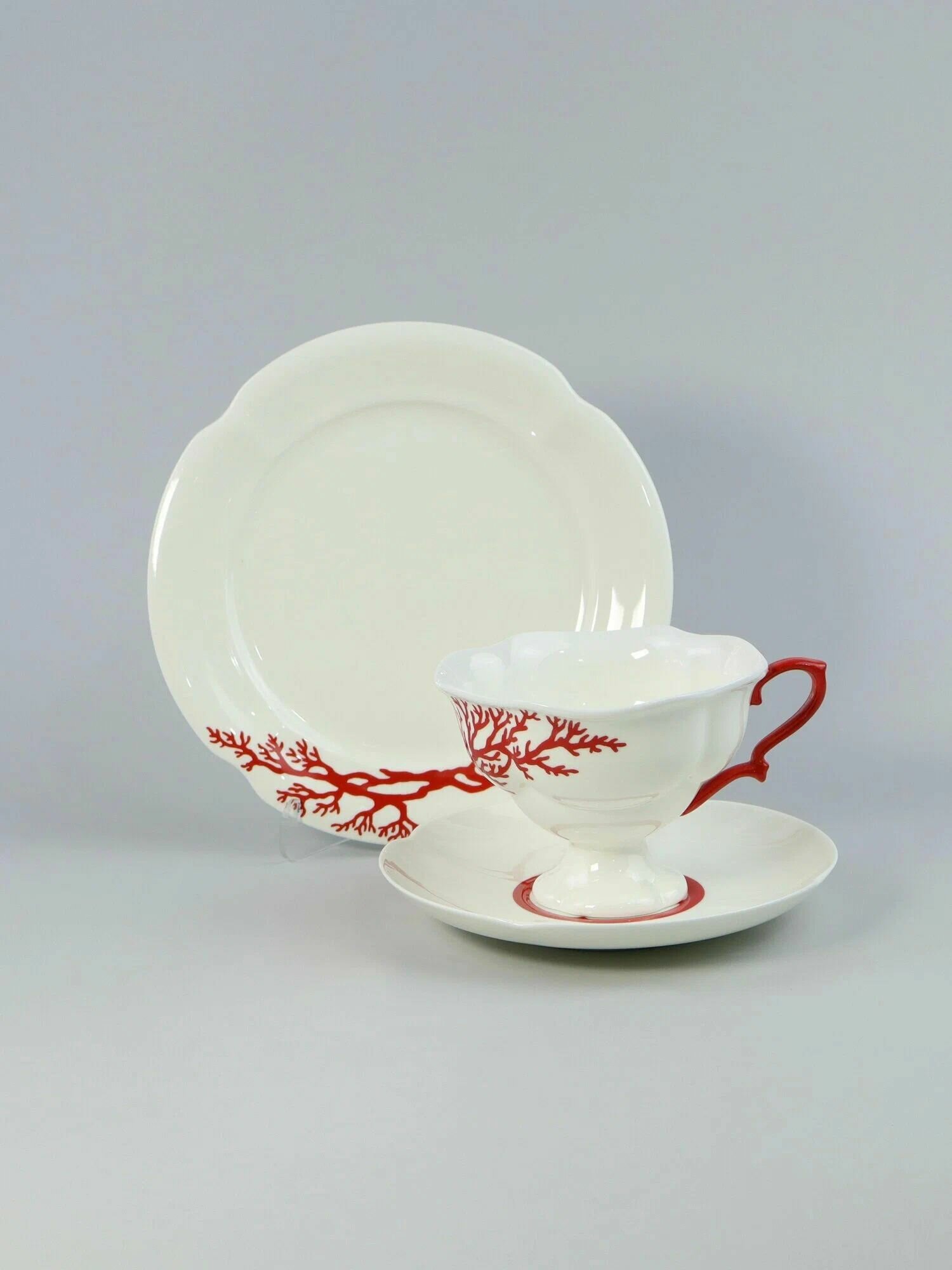 Комплект чайный. Императорский фарфоровый завод ИФЗ. Форма "Наташа", рисунок "Коралл". Костяной фарфор. 240 мл.
