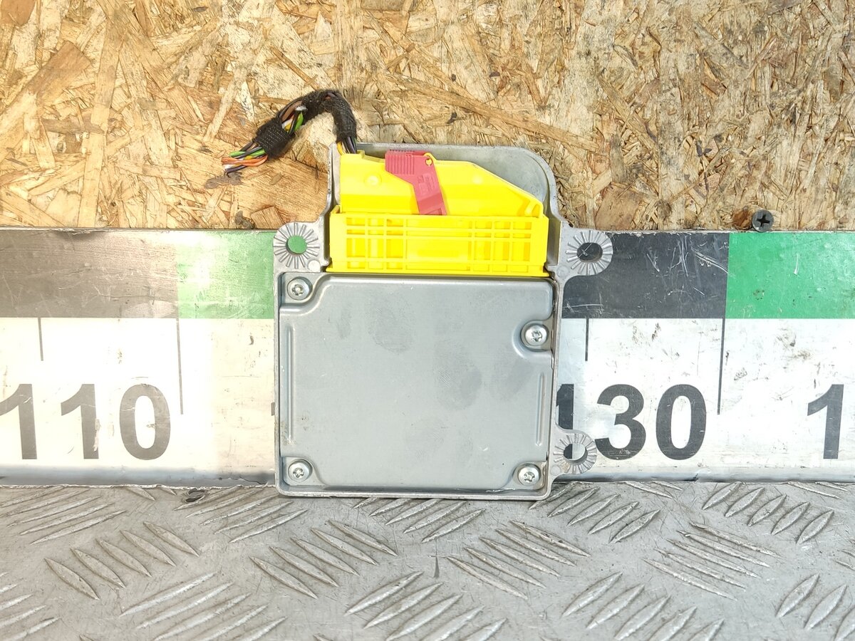 Блок управления Air Bag SKODA Octavia 2004 2013 6Q0909605AH