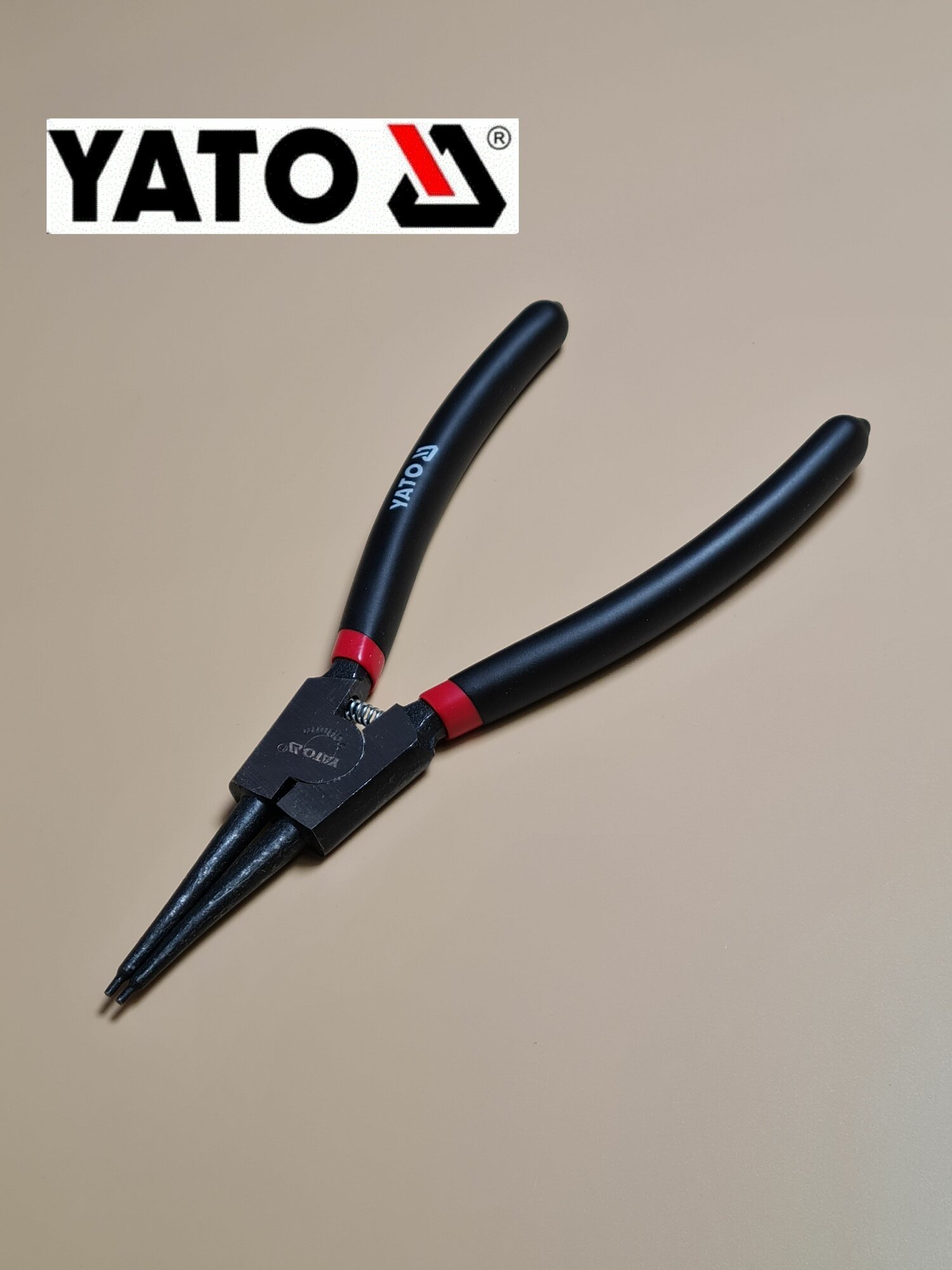 Съёмник стопорного кольца YATO 200 мм прямой на разжатие, CrV, YT-2144-12