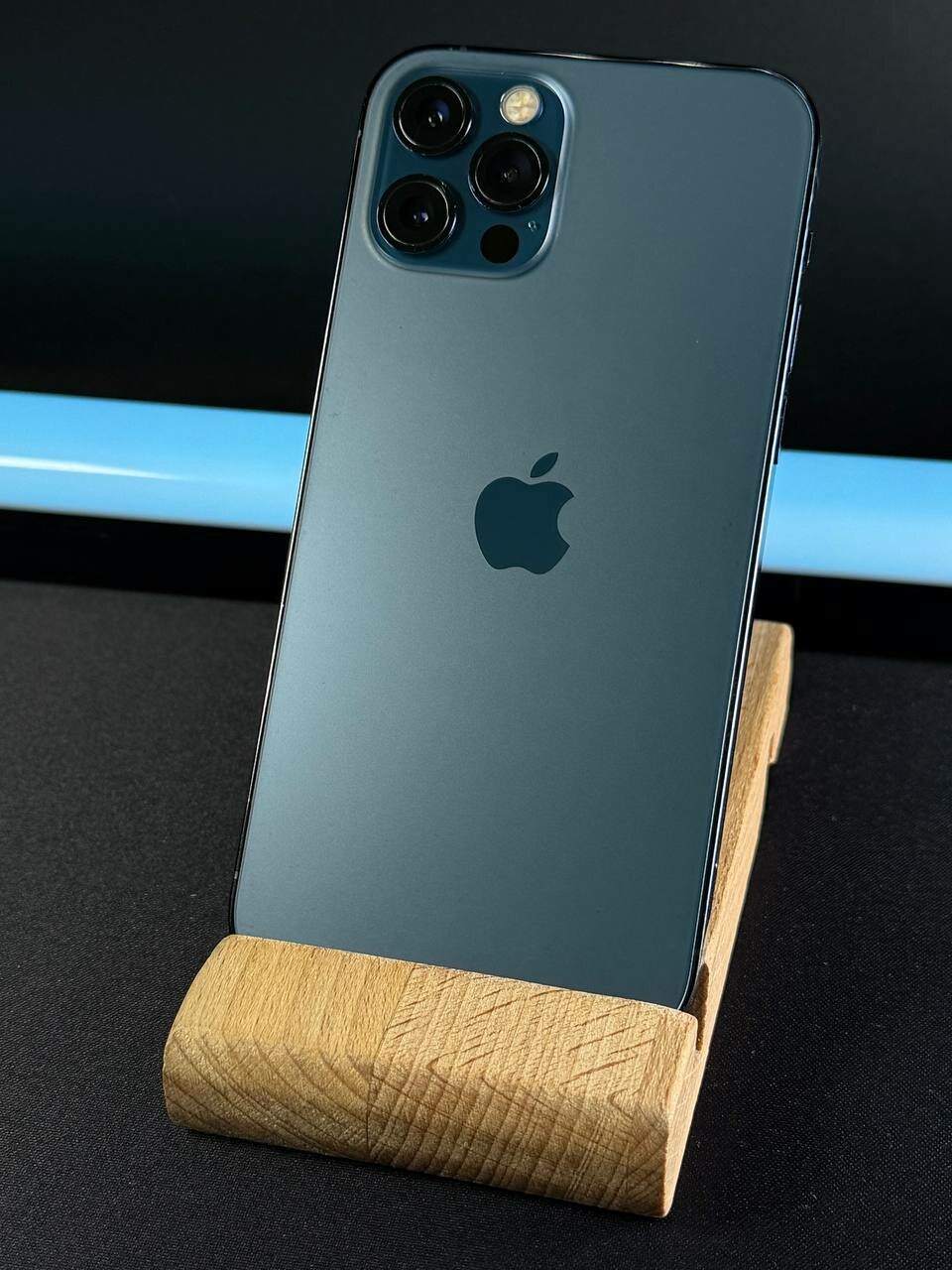 Смартфон Apple iPhone 12 Pro, 512gb, Pacific Blue, AA, nano SIM + eSIM