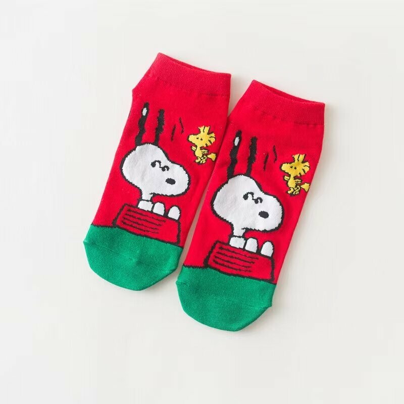 MINISO Носки Снупи，5 пар носков，Остальные 4 пары были выбраны случайным образом.