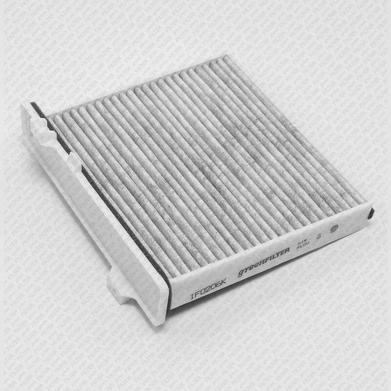 Фильтр салона GREEN FILTER IF0206K Mitsubishi Pajero 07->, угольный