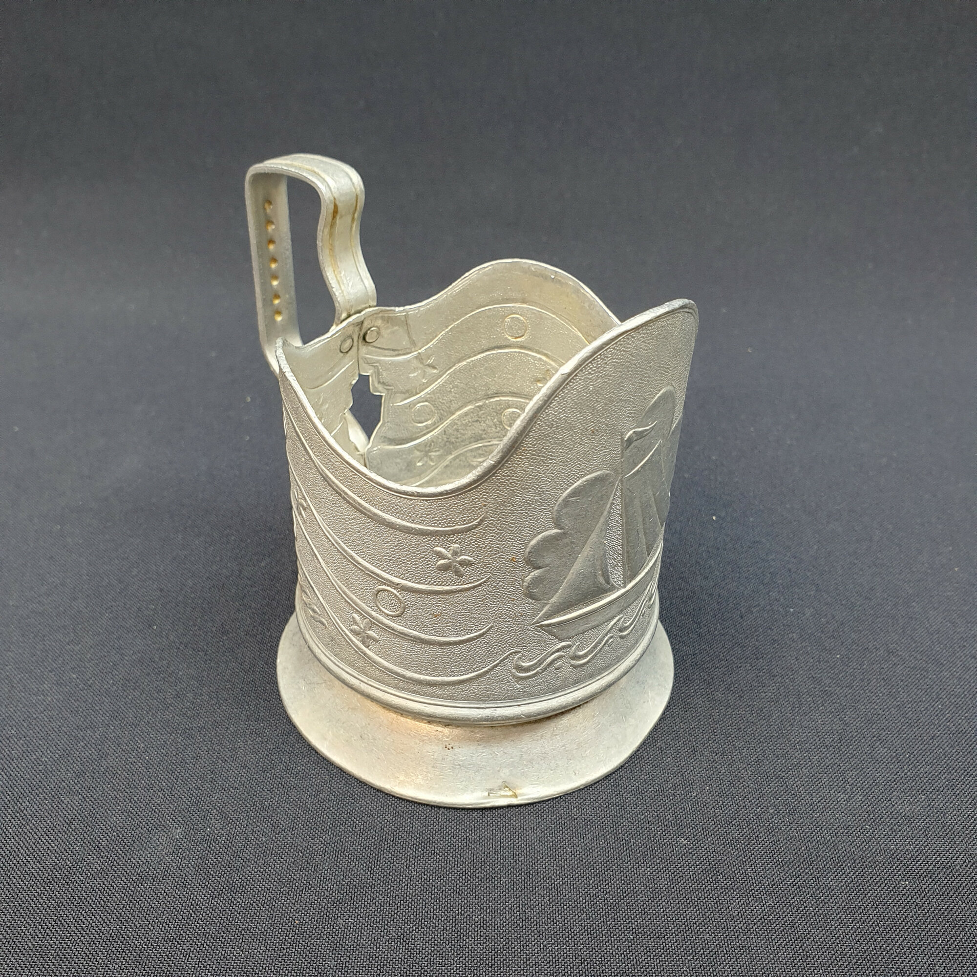 Винтажный подстаканник "Парусник" высота 9 см, алюминий СССР