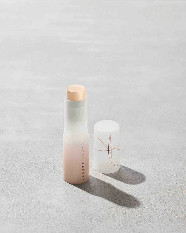 Тинт-карандаш Fenty Beauty Eaze Drop Blur & Smooth