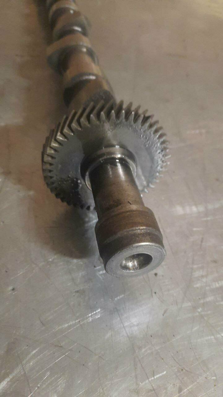 Распредвал Peugeot Boxer 1998