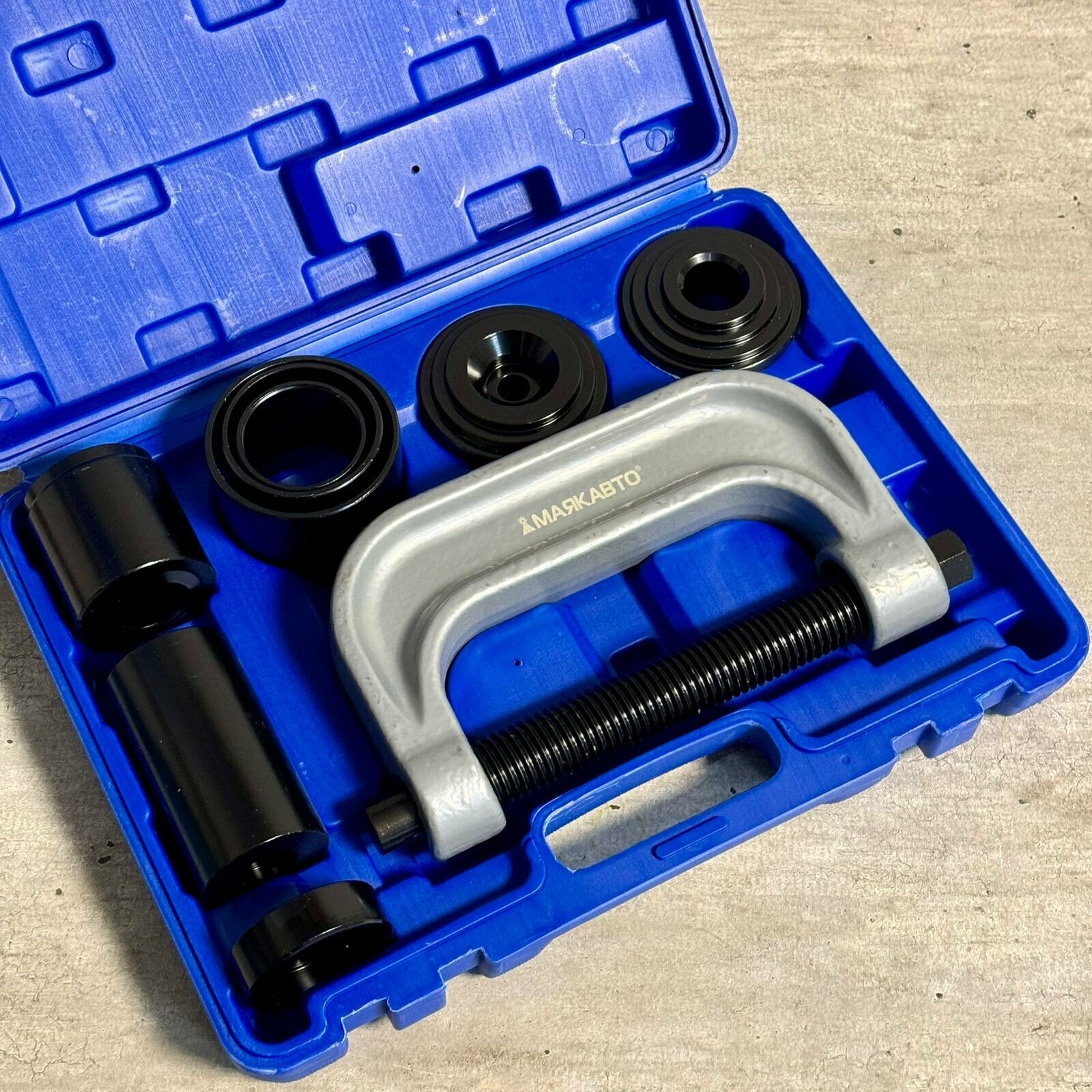 Набор для замены сайлентблоков и шаровых опор со струбциной 9 предметов, 2017вт, МаякАвто