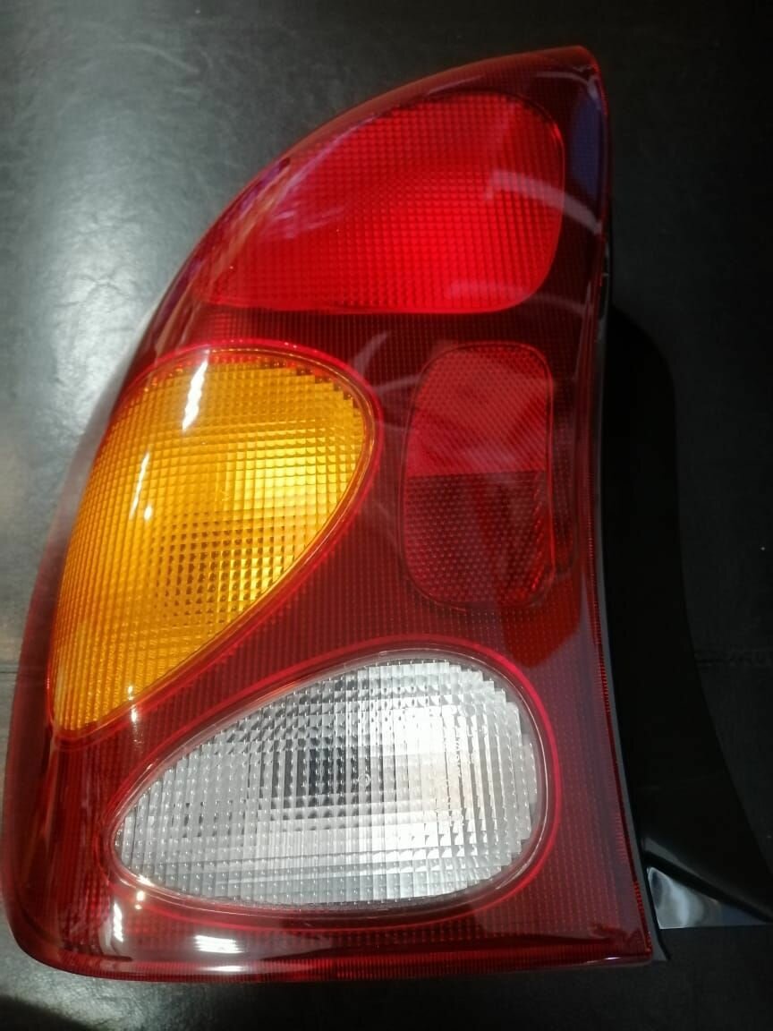 Левый задний фонарь Шевроле Ланос DAEWOO/CHEVROLET LANOS