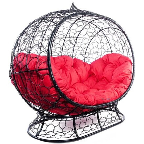 Диван M-group Улей на ножках в ротанге черное + красная подушка