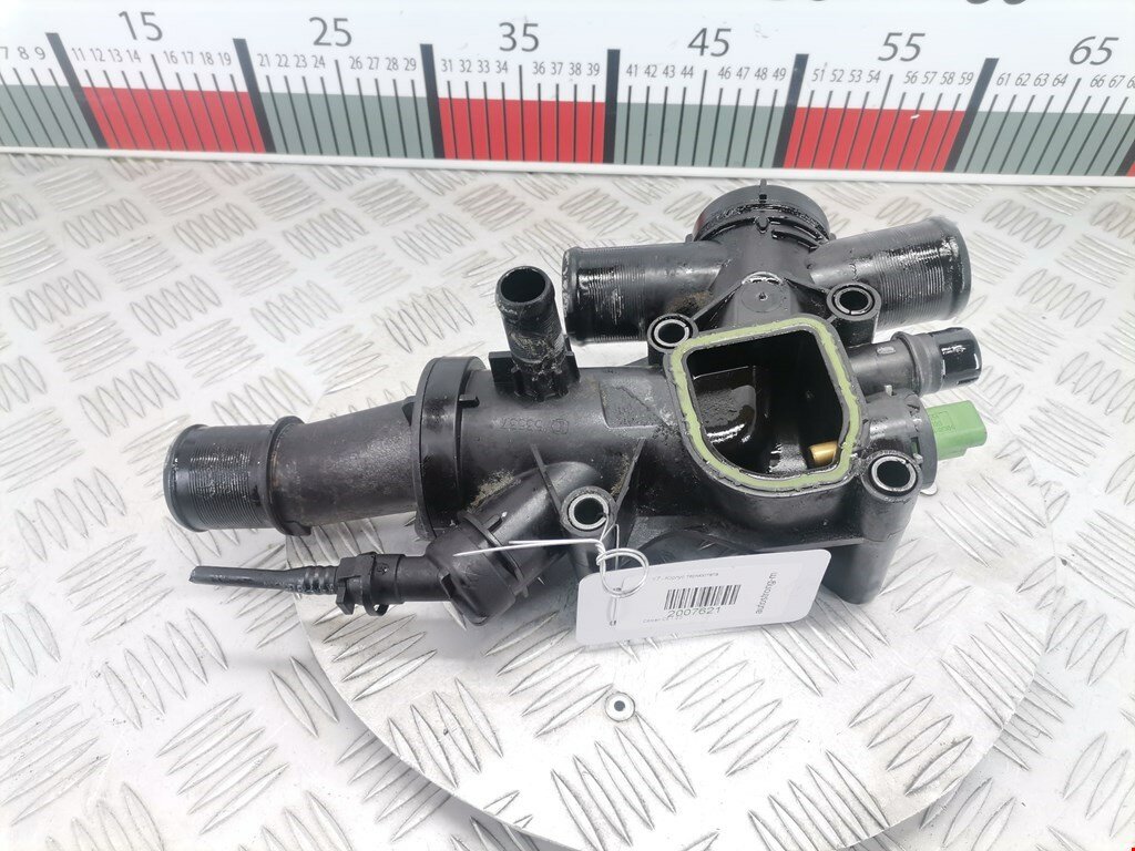 Корпус термостата Citroen C5 1 1336Y9 арт. 2007621