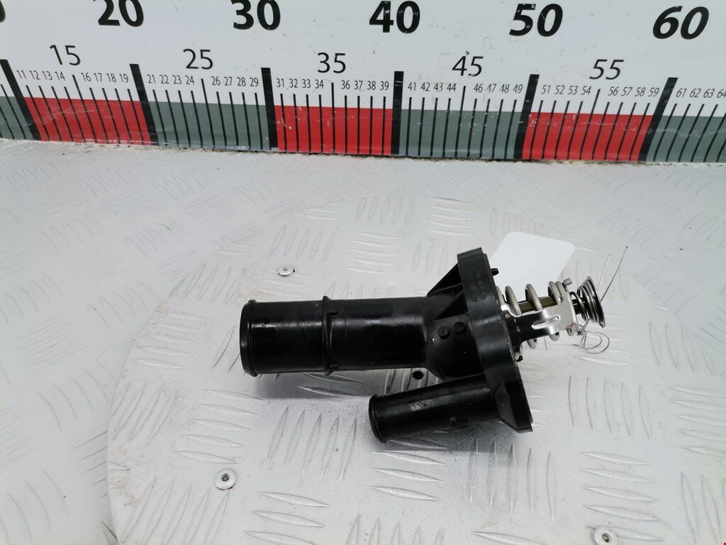 Корпус термостата Ford C-MAX 1 4M5G8575FC арт. 1753694