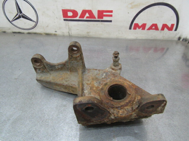 Кронштейн энергоаккумулятора заднего моста правый SCANIA P, G, R