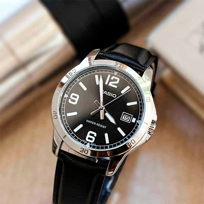 Наручные часы CASIO Collection, серебряный — фото 1