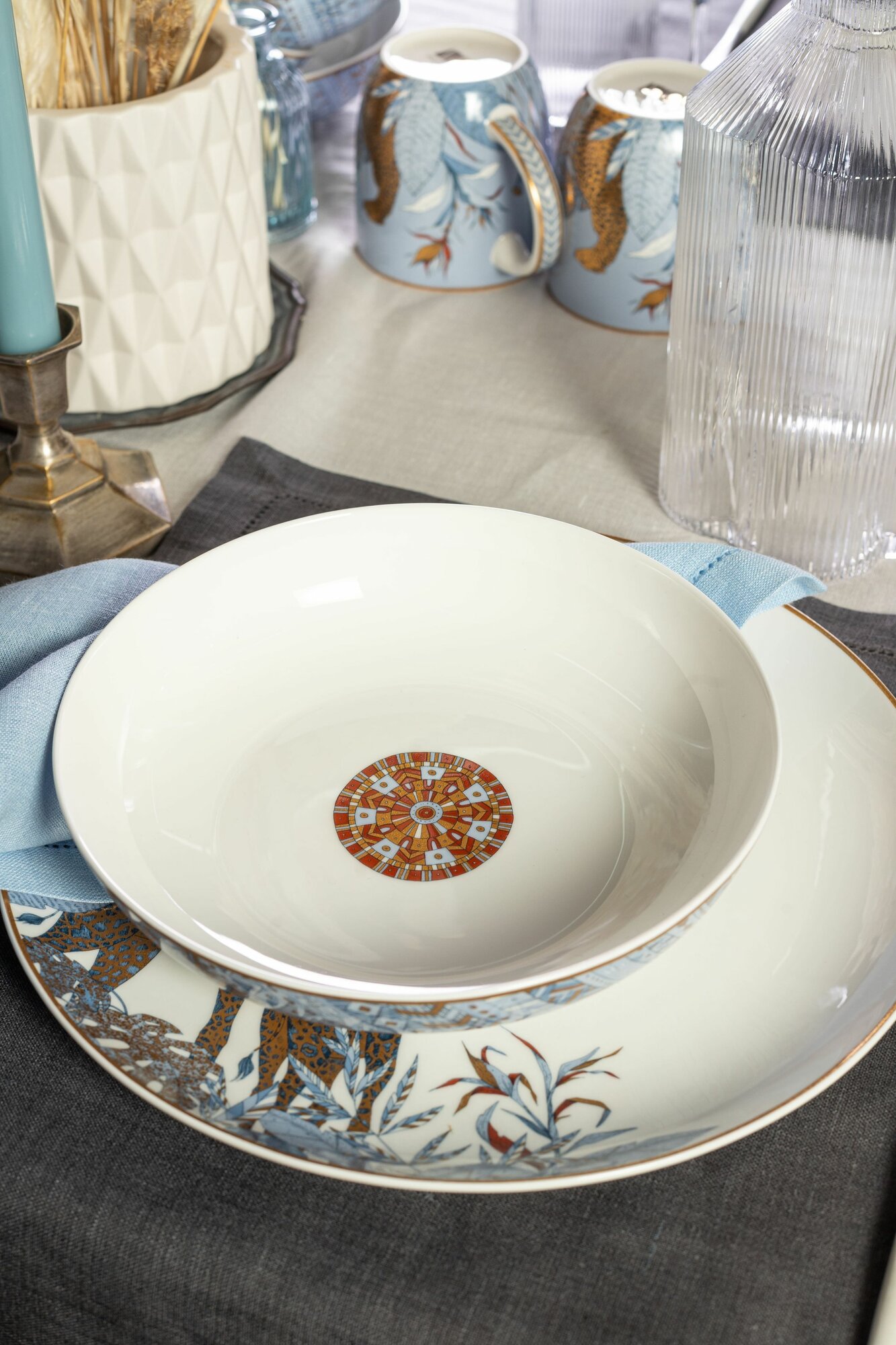 Тарелка суповая Valerie Concept, фарфоровая, 530 мл, голубая