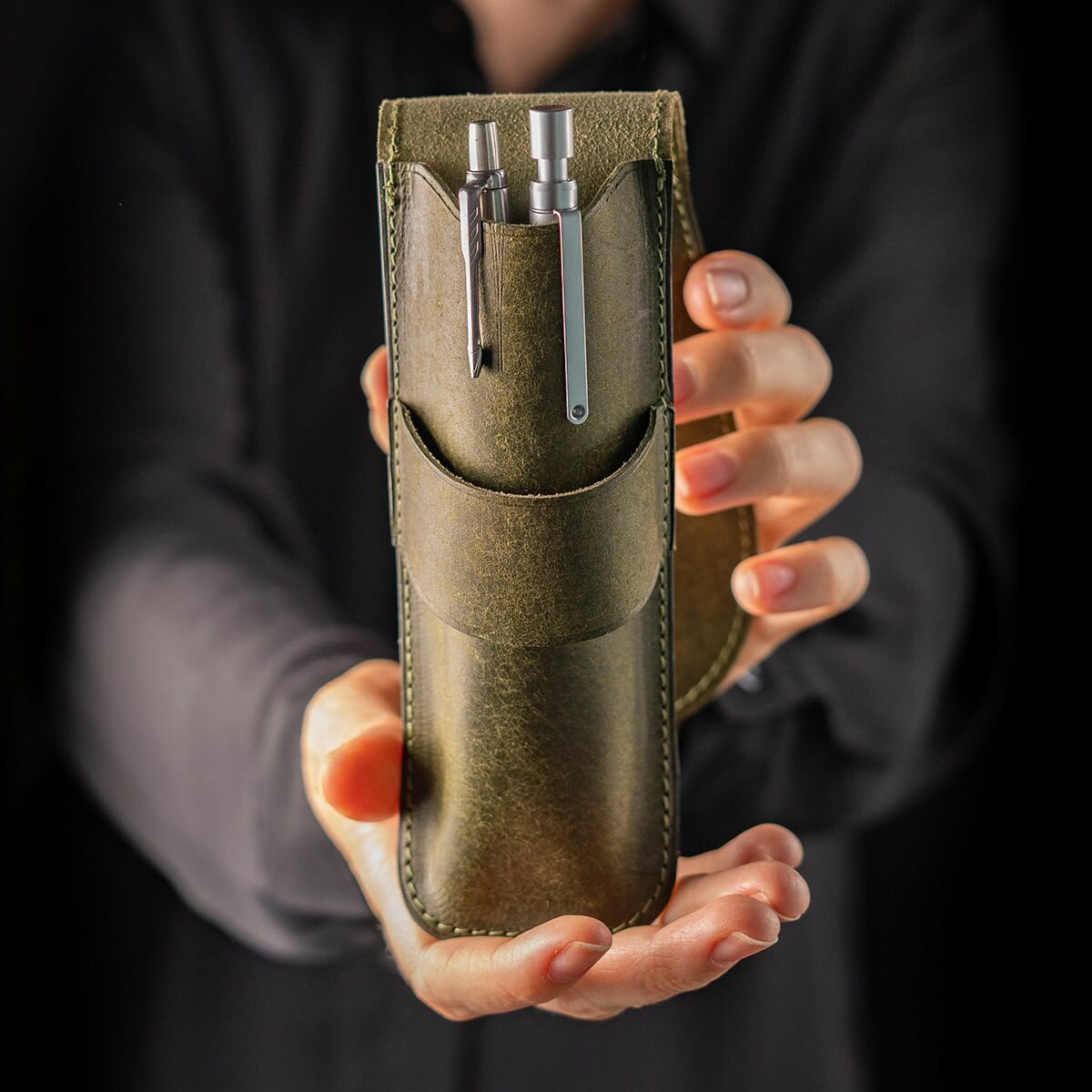 Футляр для дорогих ручек из натуральной кожи, Pembroke Guava, зеленый, премиальная кожа Pueblo