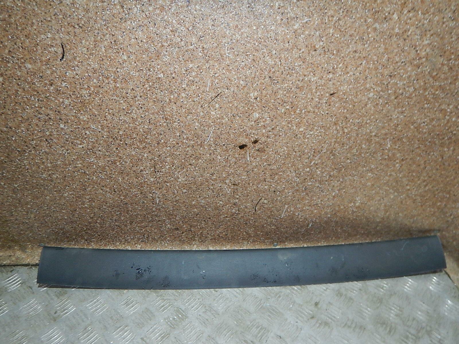 Б/У Обшивка двери багажника, Hyundai (Хендэ)-I30 (07-12) HYUNDAI i30 (07-12) верхняя Сломано 2 крепления 380876 Hyundai-K...