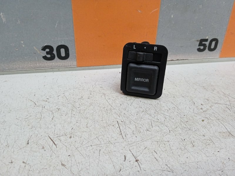 Б/У Грейт Волл Ховер H3 Блок управления зеркалами Great Wall Hover H3 2013 265928 Great Wall арт. 3782100K800089