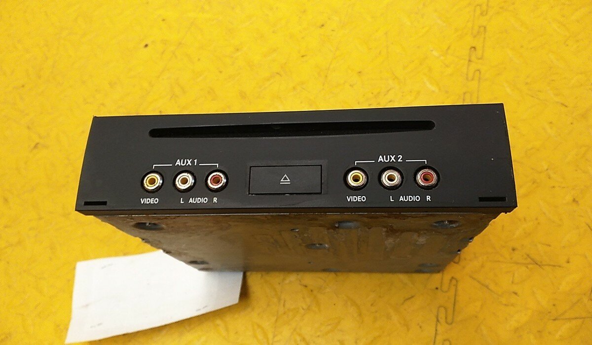 Магнитола GL-Class X164 Mercedes-Benz A2518204126