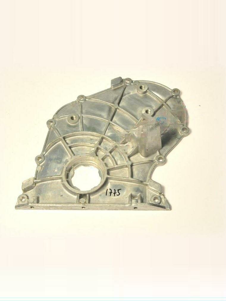 Крышка двигателя передняя ВАЗ 2123, 21230-1002060-00