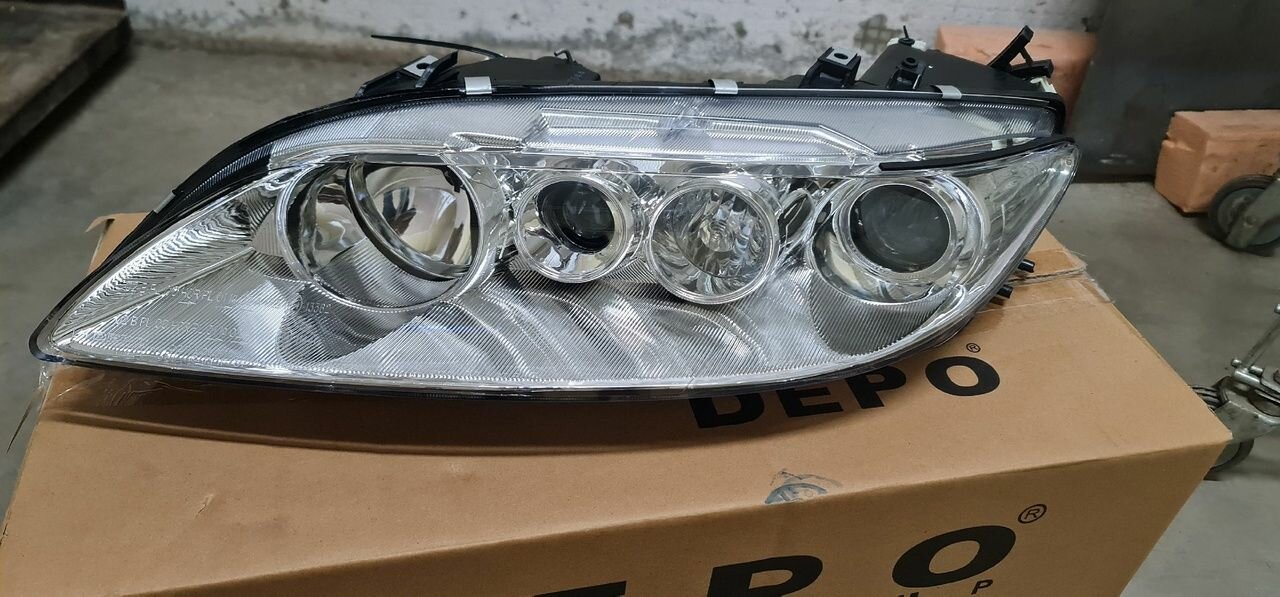 Фара Мазда 6 2002-2006гг, Фара Mazda 6 без туманок