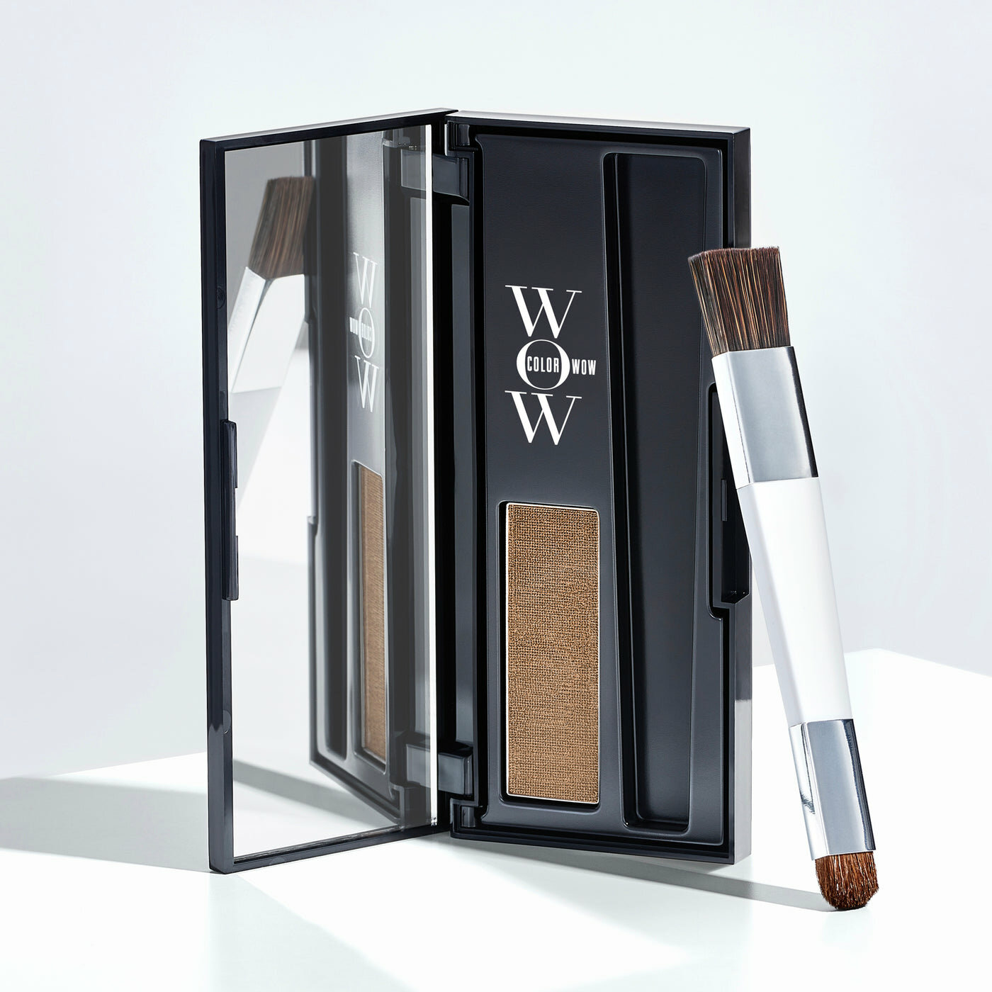 Color Wow Краска для скрытия корней волос Root Cover Up (Light Brown) 2,1 г