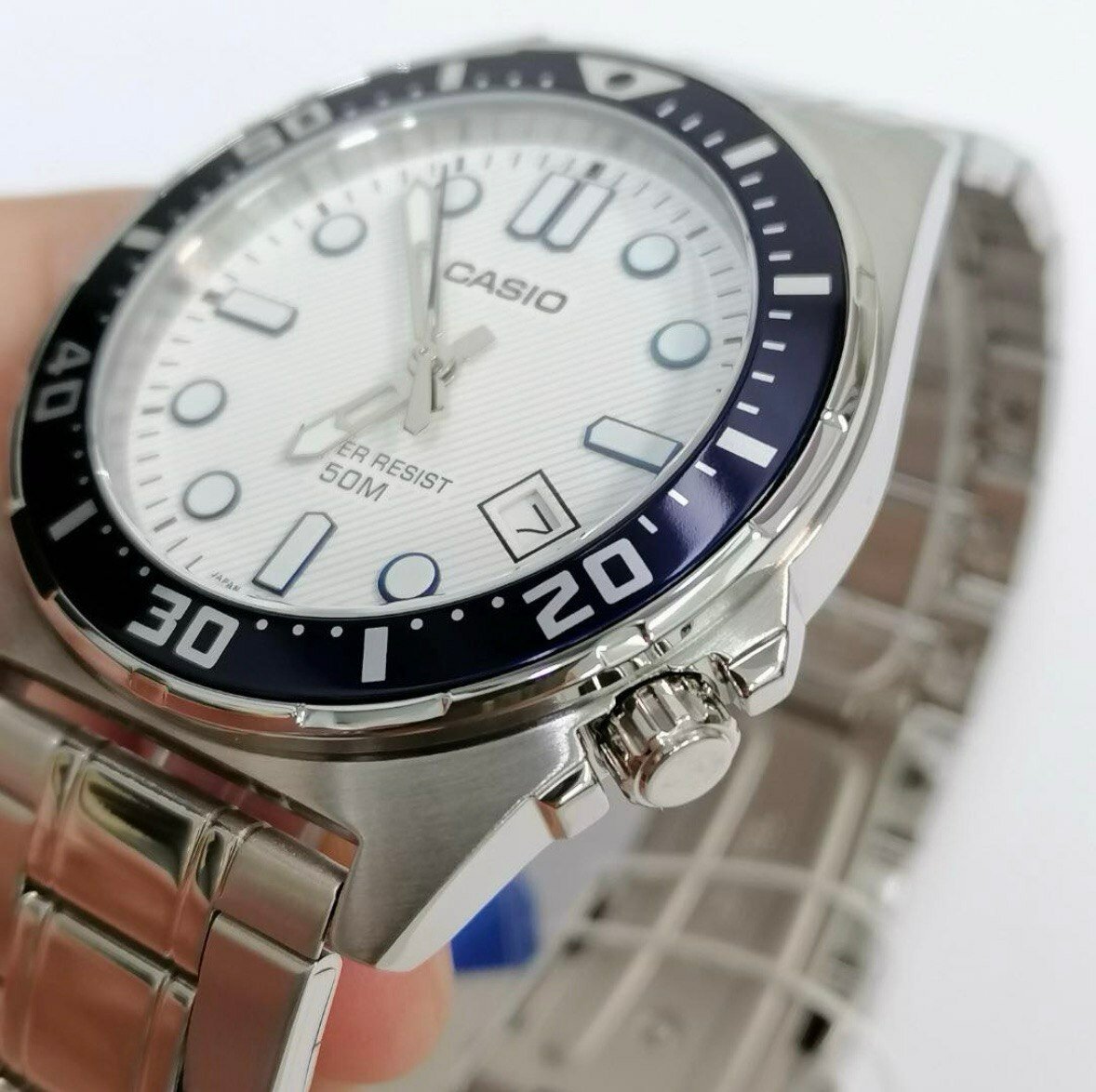 Наручные часы CASIO, белый, серебряный, синий — фото 1