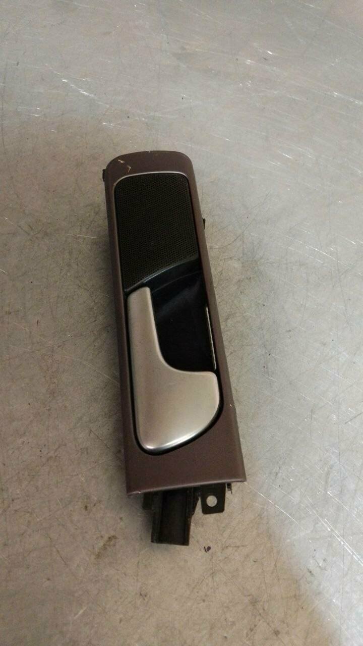 Ручка внутренняя двери задней правой Audi A6 Allroad C5 (2000 - 2006) 4B0839020