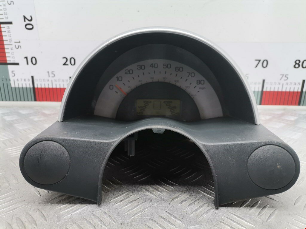 Панель приборная (щиток приборов) Smart Fortwo(City) C453 Q0010125V002000000 арт. 2030420