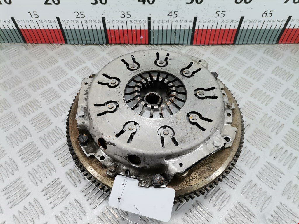 Маховик (демпфер сцепления) Mazda 3 BL Z60111500A арт. 1888461