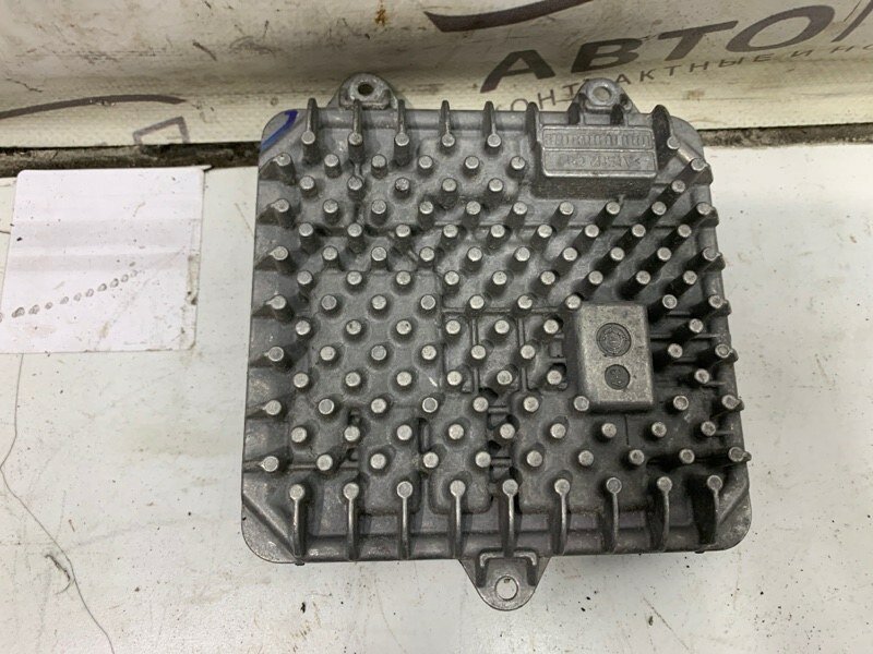 Блок управления фарой BMW 730d G11 Г11 63 11 7 472 771