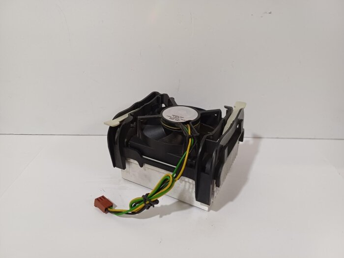 Вентилятор для процессора Intel CPU cooler/radiator A80856-002/003/004, Socket 478 3Pin