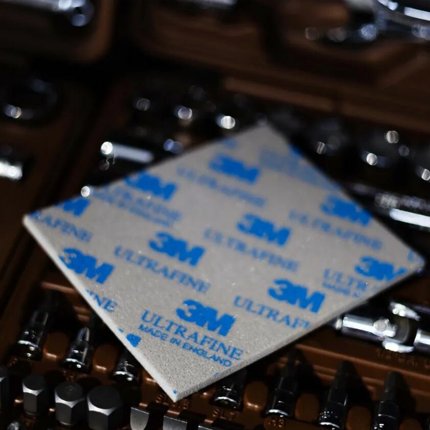 Абразивная губка 3M Ultrafine Р800-Р1200 / Made in ENGLAND / Губка шлифовальная ультратонкая 3М (с ультратонким зерном) 115 x 140 мм. Art: 02601
