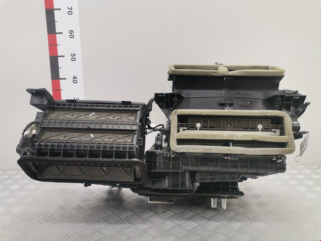 Отопитель в сборе (печка) Ford Fusion (USA) 2 HS7Z19B555D арт. 1467014