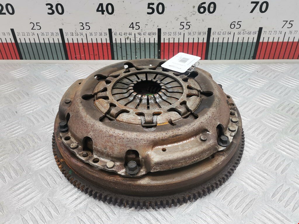 Маховик (демпфер сцепления) Ford Focus 1 C40111500 арт. 2097311