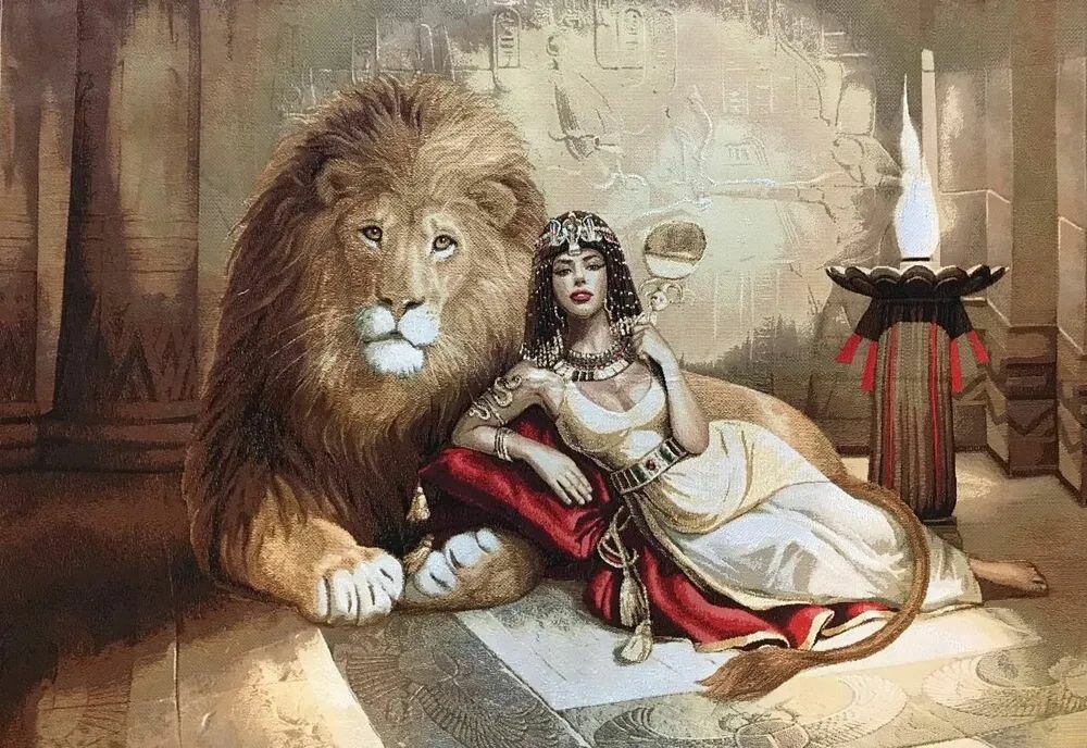 Панно гобеленовое на стену "Клеопатра со львом", 93х70 см / Гобелен