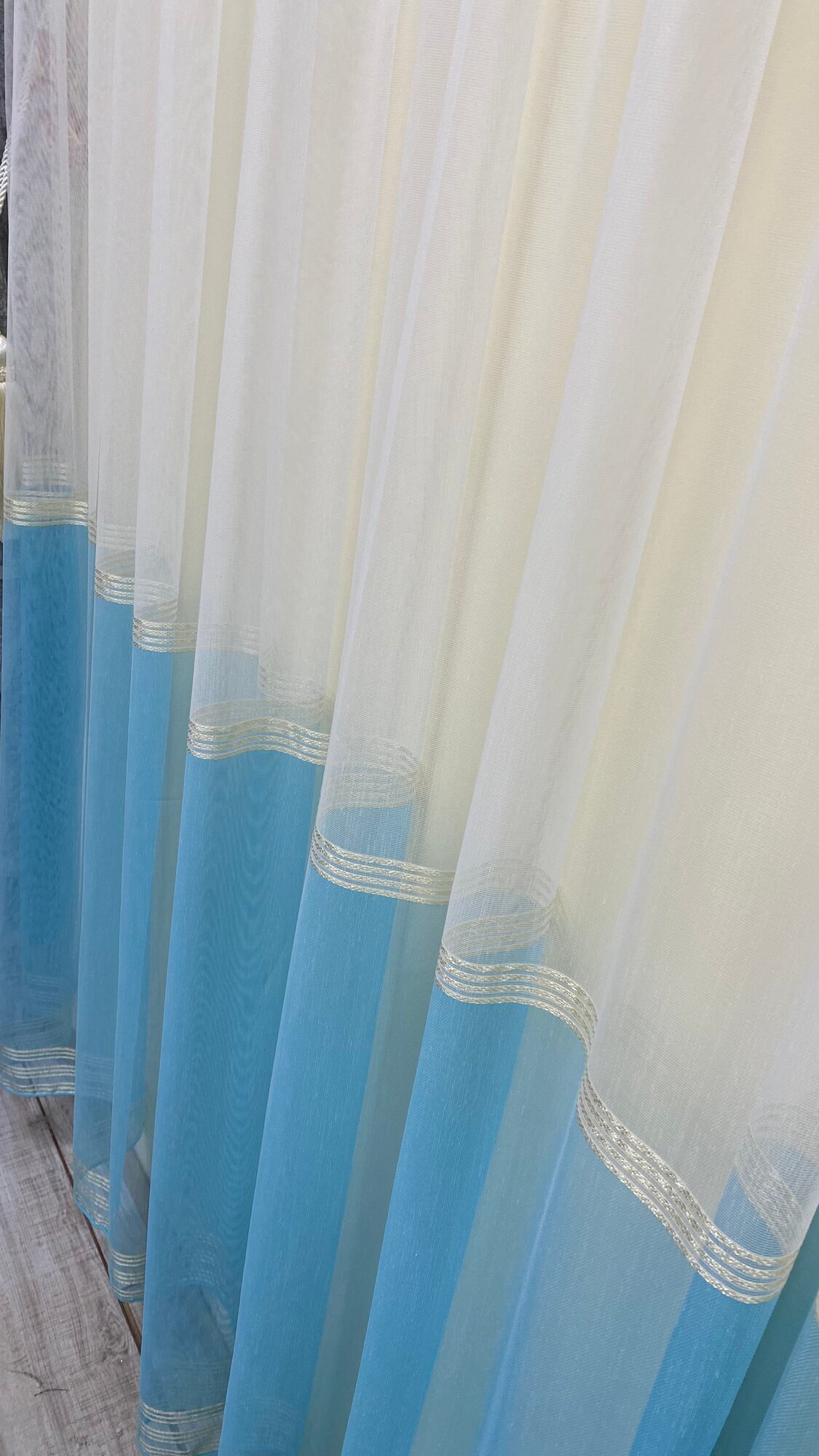 Льняной тюль с голубым купоном по низу, шир 3м, высота 2,7м