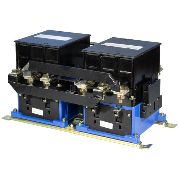 Электромагнитный пускатель Электротехник ПМ12-160500 УХЛ4 В 220В/50Гц 4з+4р 160А реверсивный без реле IP00 ET509193