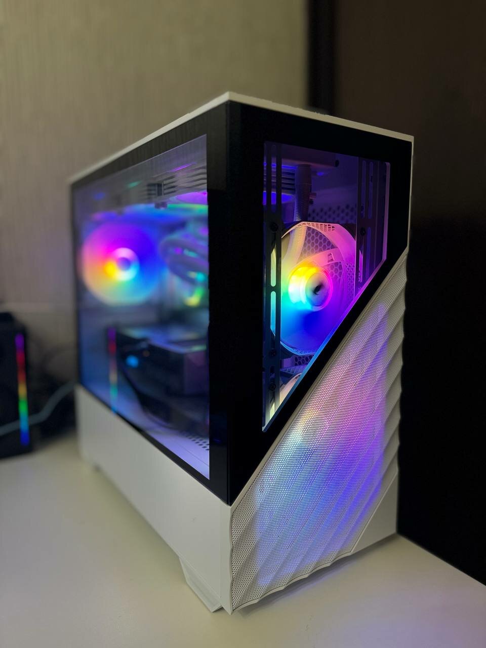 Мощный Игровой Компьютер на RTX 4070Ti 16 gb