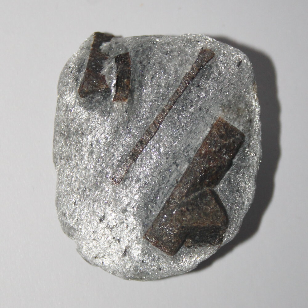 Ставролит, коллекционный образец "True Stones"