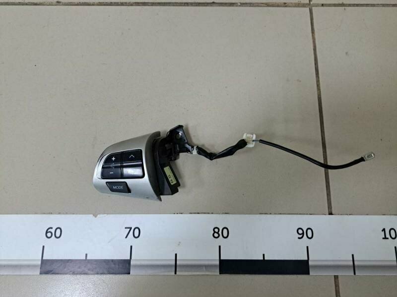 Блок кнопок Toyota Corolla E150 2006-2013 кат.номер: 8424712170