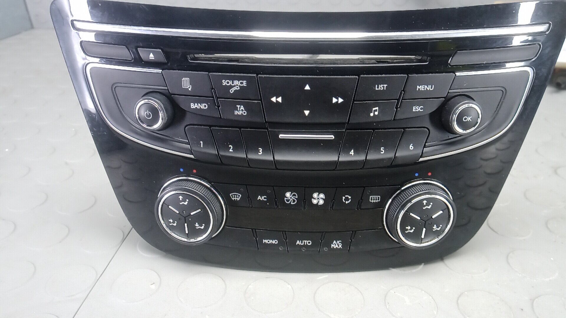 Магнитола PEUGEOT 508 1, Номер 96656641XZ01, 9676837880