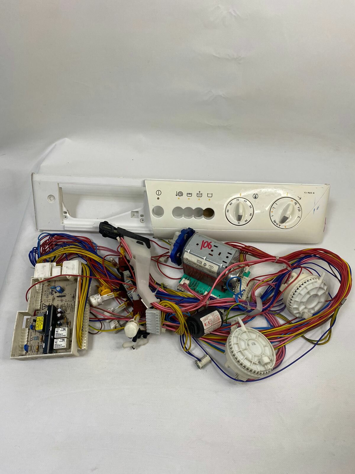 106 Модуль управления стиральной машины Zanussi FE 925 N б/у с проводкой