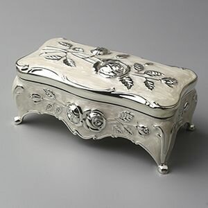 Музыкальная шкатулка